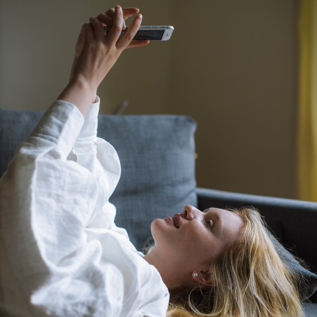 Bored On FaceTime? Things To Do With Long Distance Friends